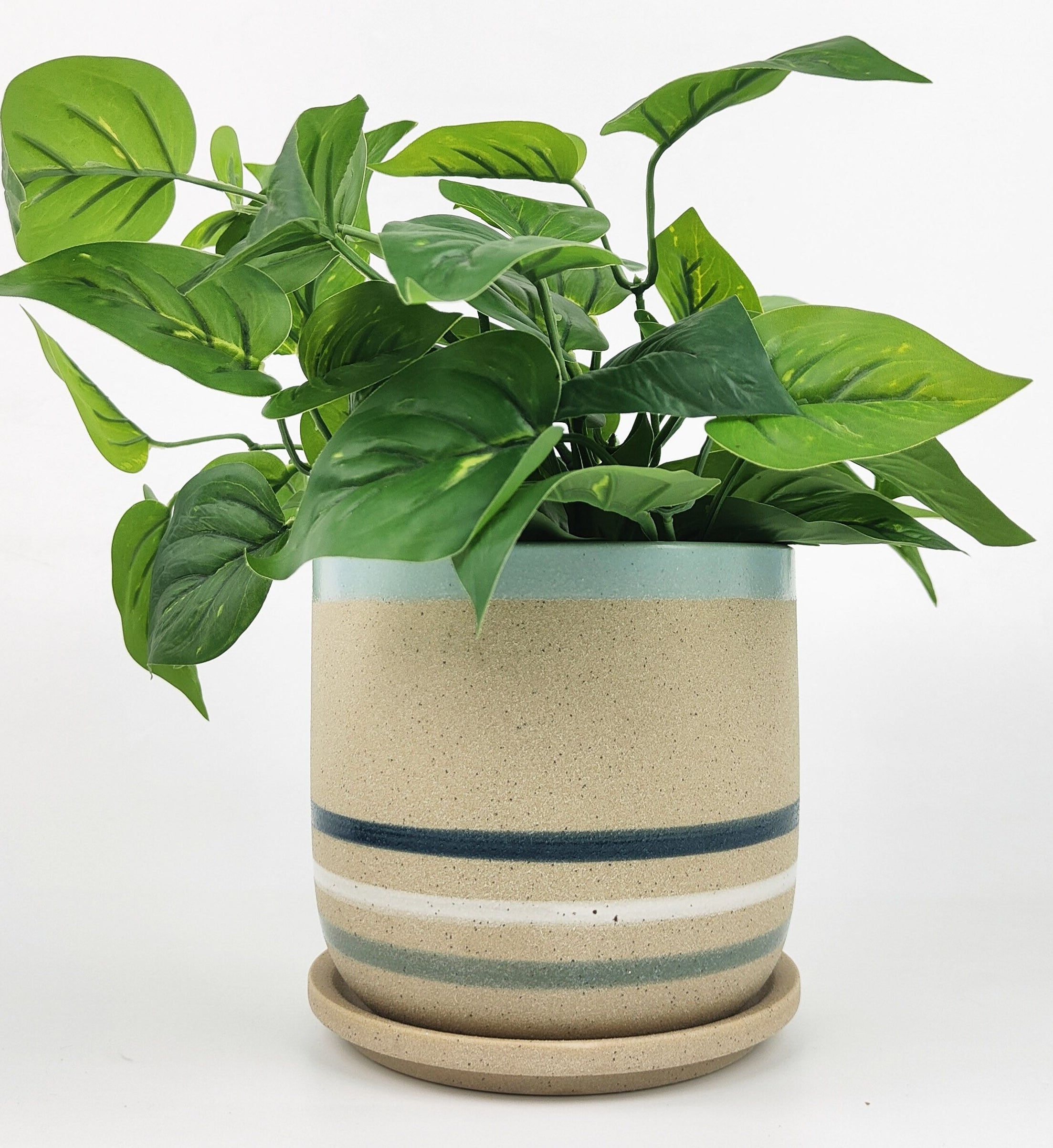 Eloise Pot with saucer – Mamo Home